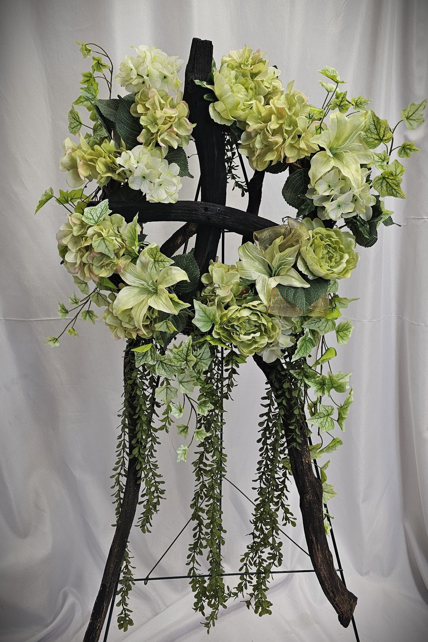 Glorious Green Easel